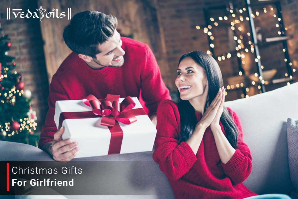 Christmas Gift For Girlfriend - Romantic Gift Ideas For Christmas ...